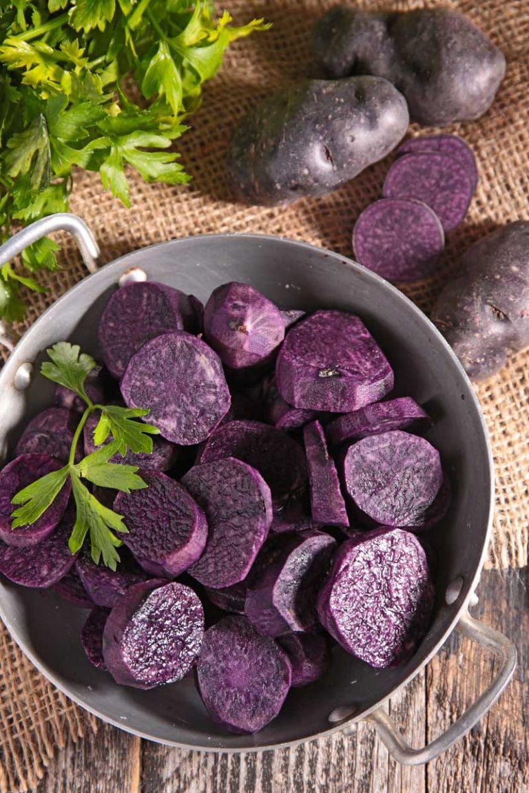 How to Grow Purple Magic Molly Potatoes | Luv2Garden